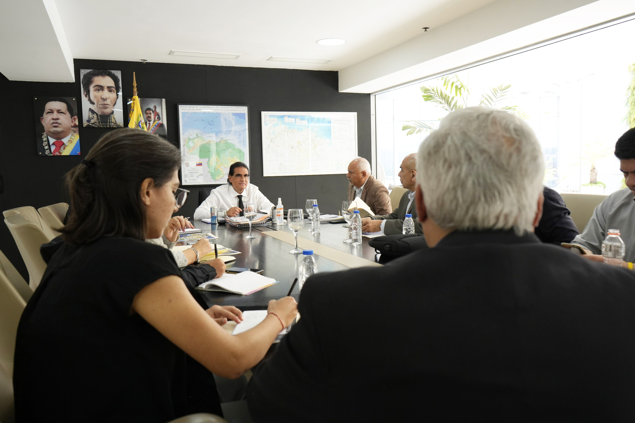 Alex Saab: se avanza en la creación del Catálogo Industrial que consolida la alianza entre ...